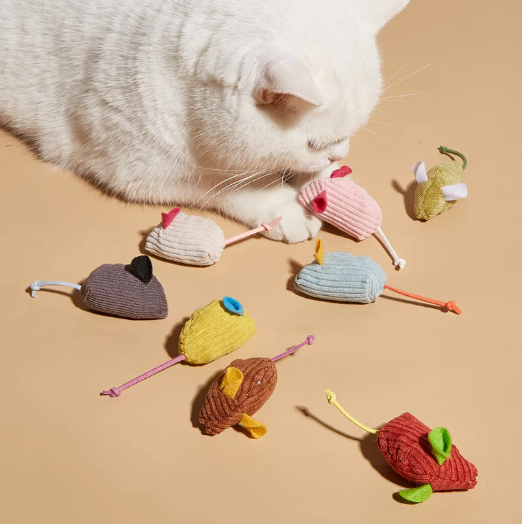 Catnip Stuffed Mouse Cat Toy - Interactive & Engaging Toy for Cats ...
